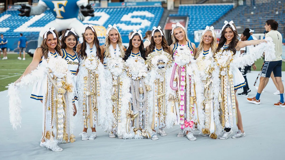 Everything’s Bigger In Texas, Even the Homecoming Mums – THE BEAR FACTS